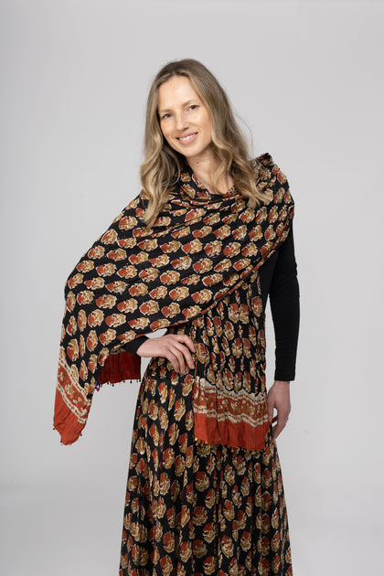 New Hand Block Printed Bamboo Scarves AW2025 Madder Root – Nila Rubia