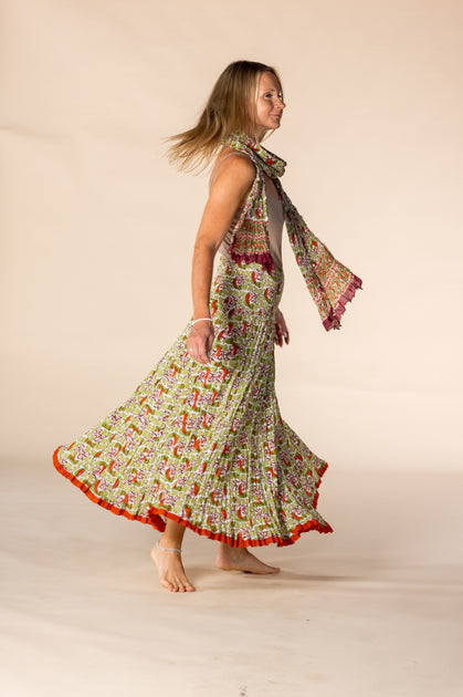 50 Panel Skirt in Pure Hand Block Printed Perrot of Paradise Cotton ...